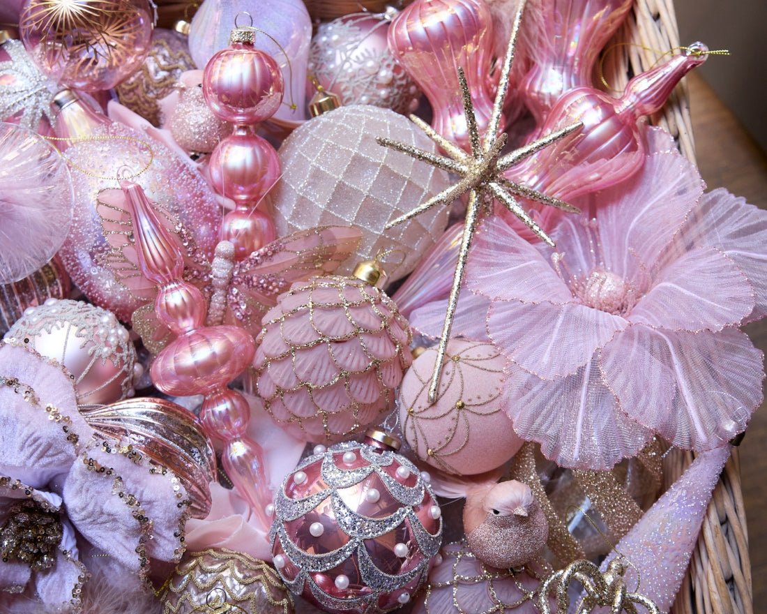 Holly & Ivy Blog | The Christmas Style Quiz: Discover Your Decorating ...